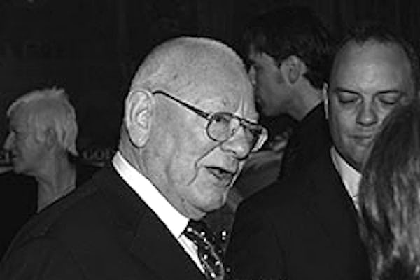 Rashotelier Tonny Rademaker overleden