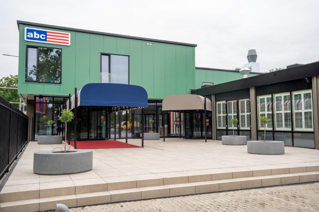 Verbouwd na brand: zo ziet ABC Restaurant Velp er nu uit