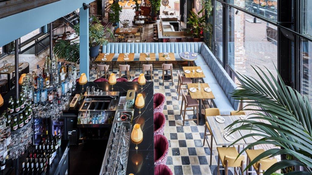 Meervoudige restobar Flor Fina met drie keukens: 'Drie jaar verbouwd'