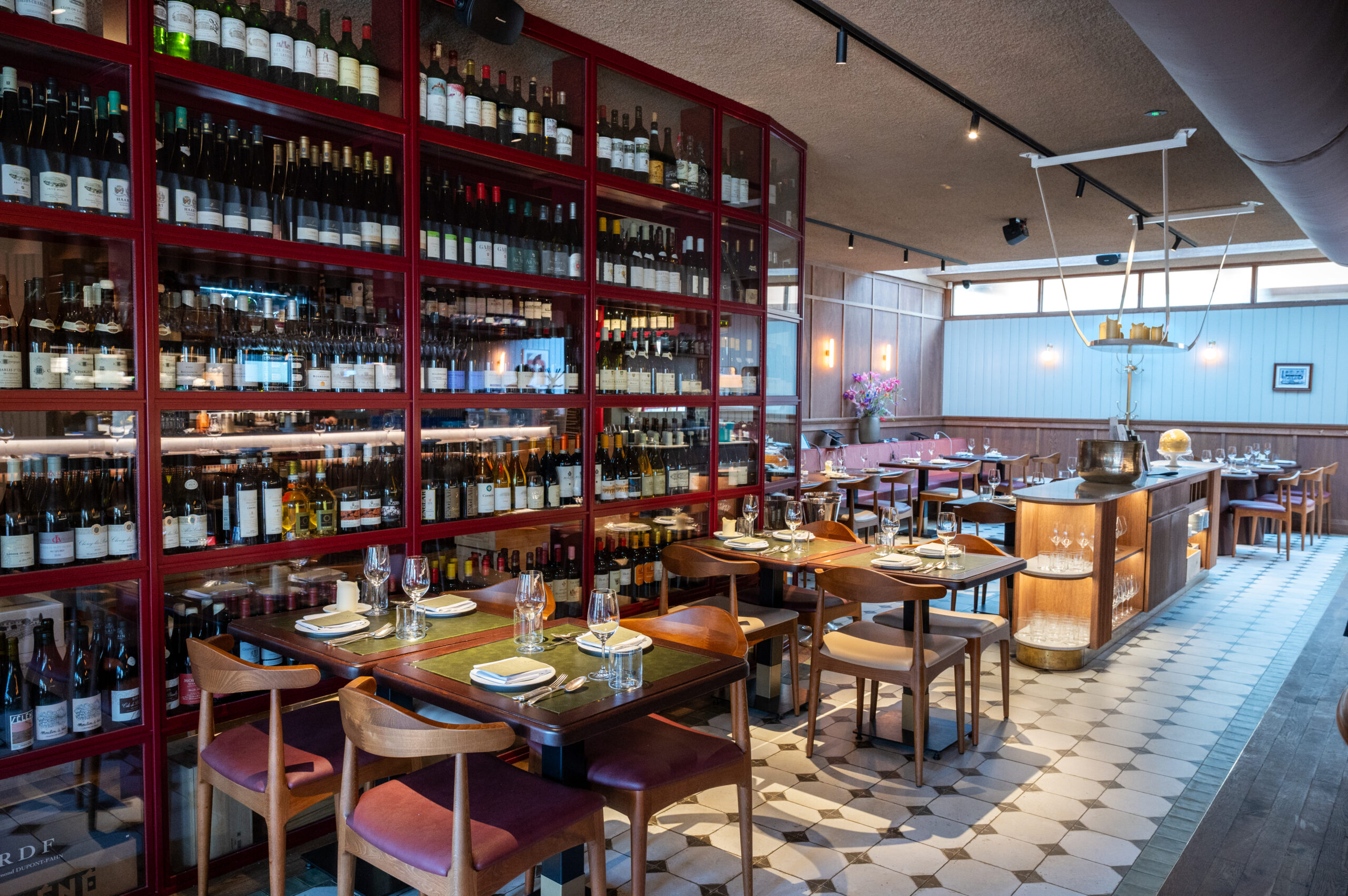 Hoe blíjf je populair als restaurant? Bij Troef in Amsterdam houden ze ...