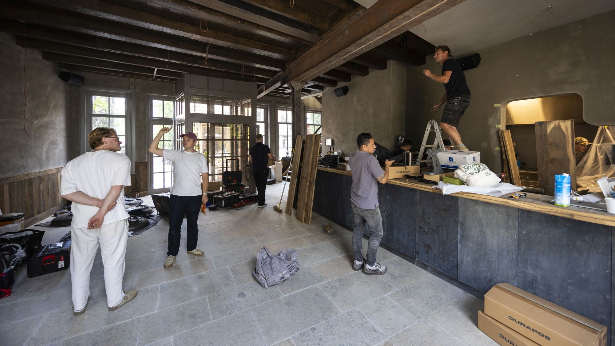 Jacob Jan Boerma en Tijn Verstappen openen met Bistro Bar Blik eerste ...