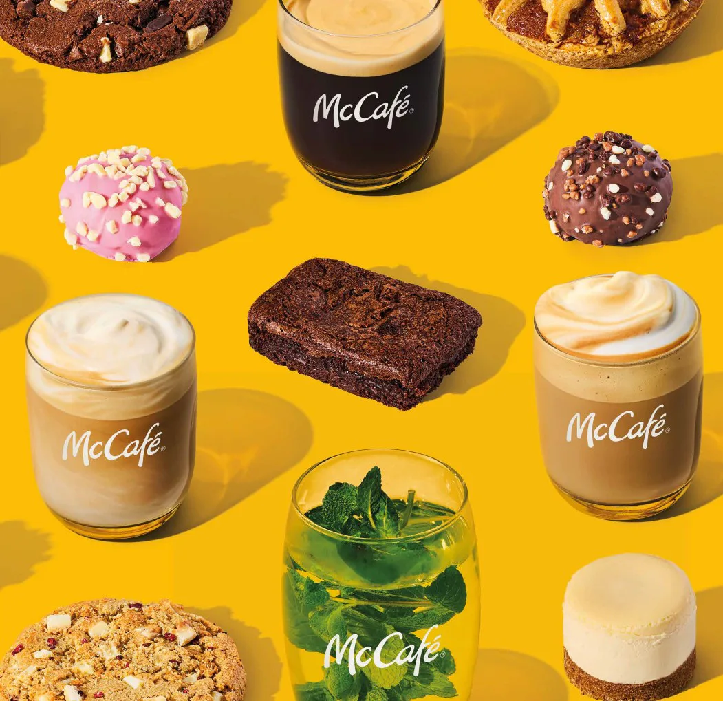 Tien jaar McCafé: hoe McDonald's koffie tot pijler van de formule maakte